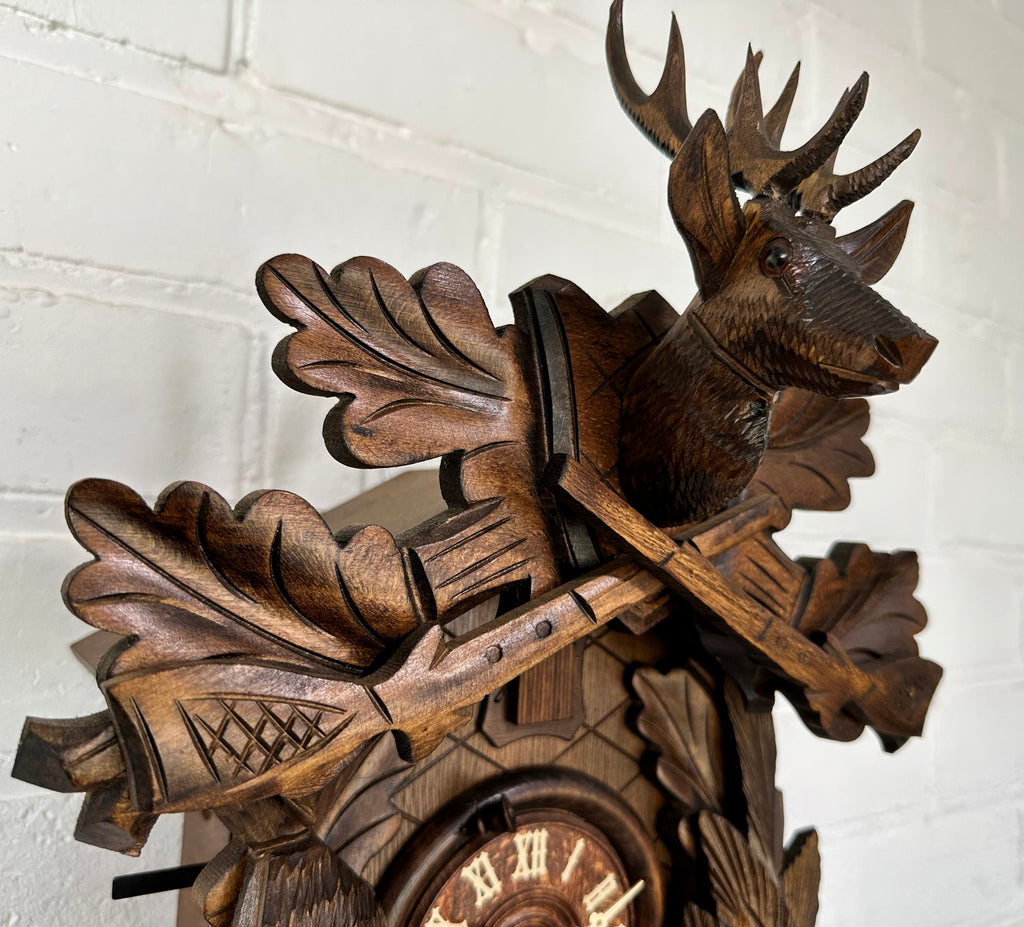 VIntage Black Forest Hunters Musical Bird Chime Cuckoo Wall Clock ...