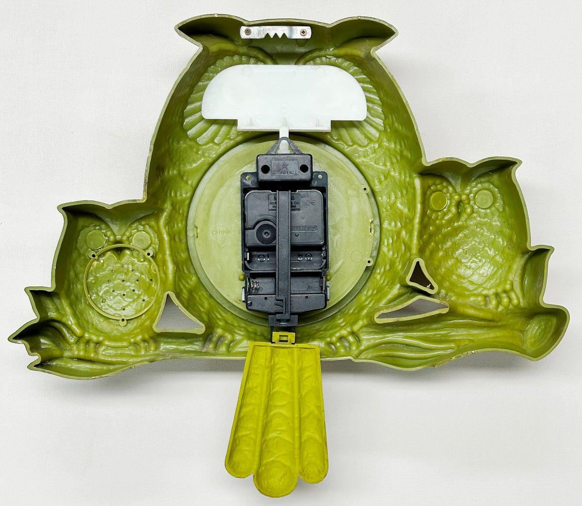 Vintage Trio Owl Eye Moving Pendulum Kitchen Wall Clock | Adelaide Clocks