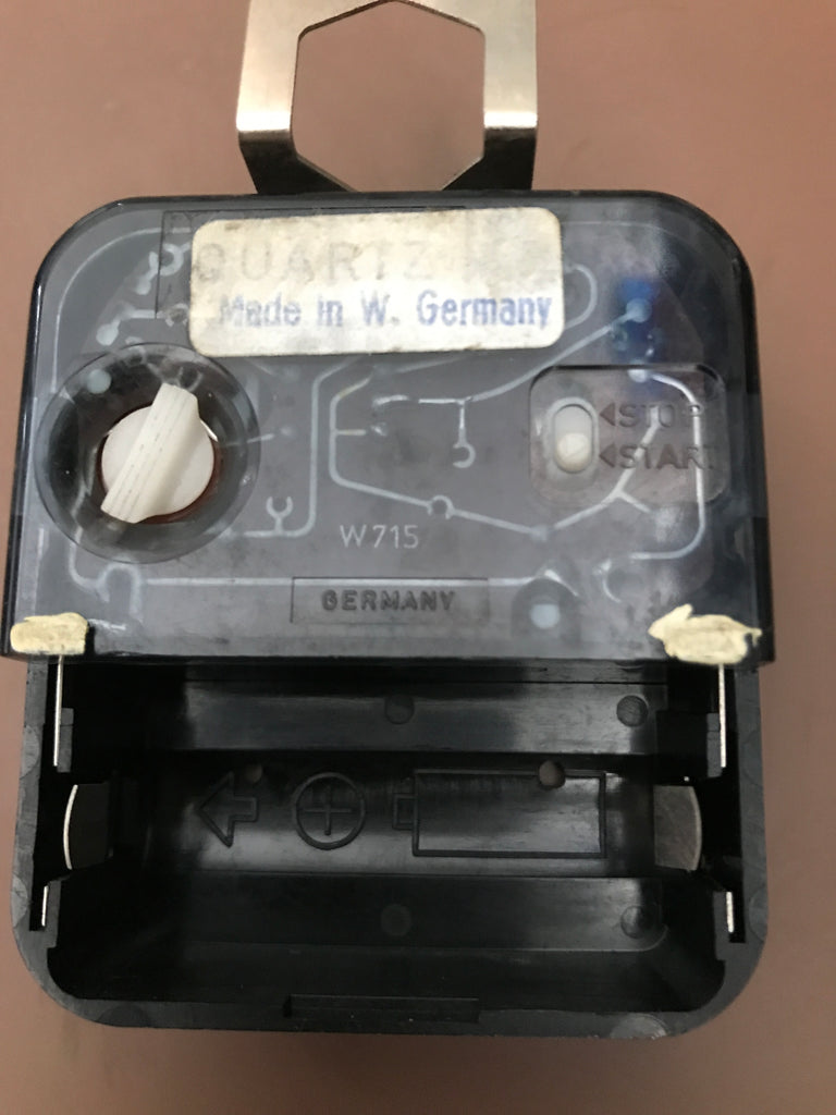 Vintage RICHTER Battery Wall Clock | Adelaide Clocks